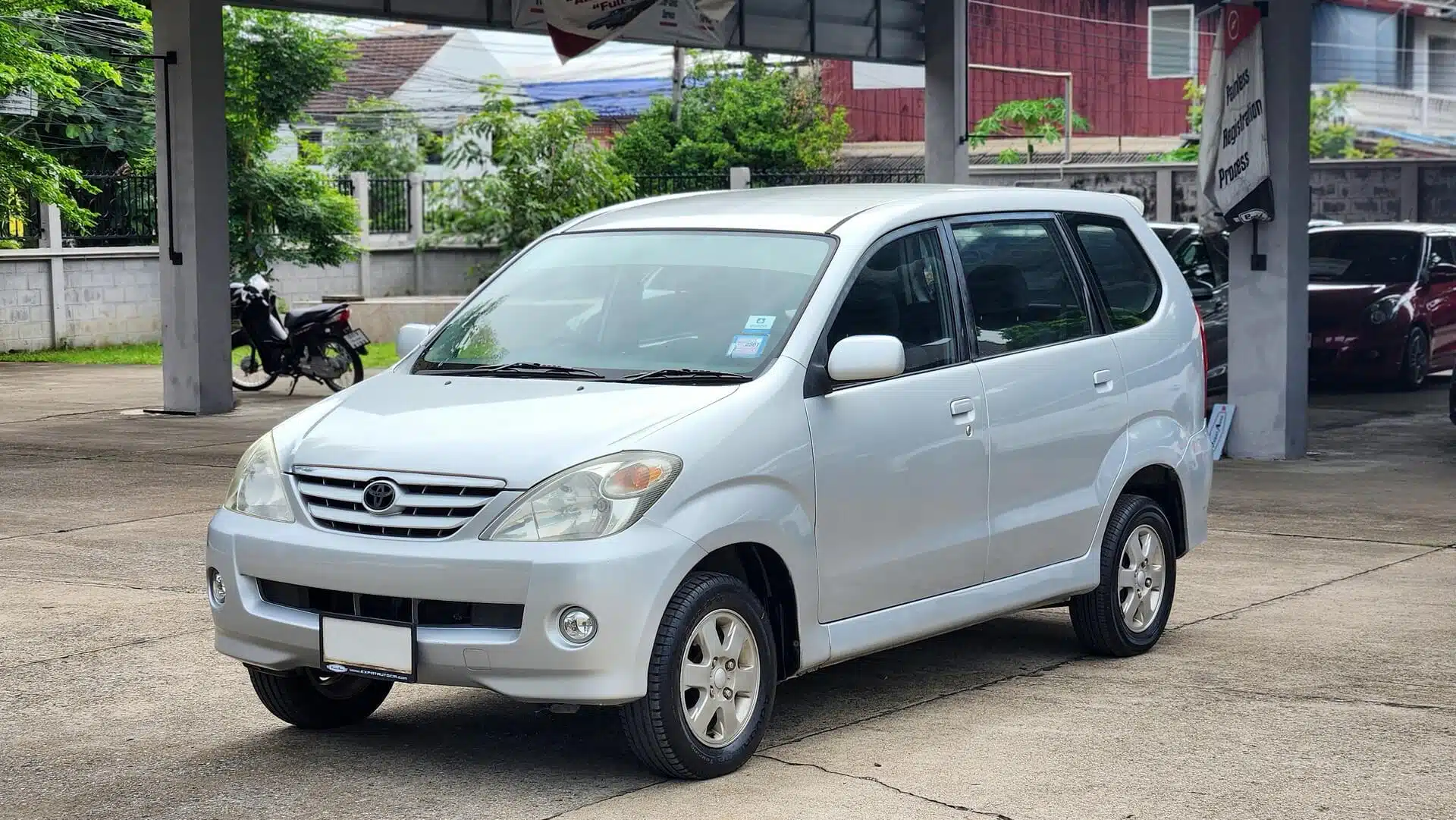 2004(MY 04) Toyota Avanza 1.3 E A/T - Expat Auto Co., Ltd.