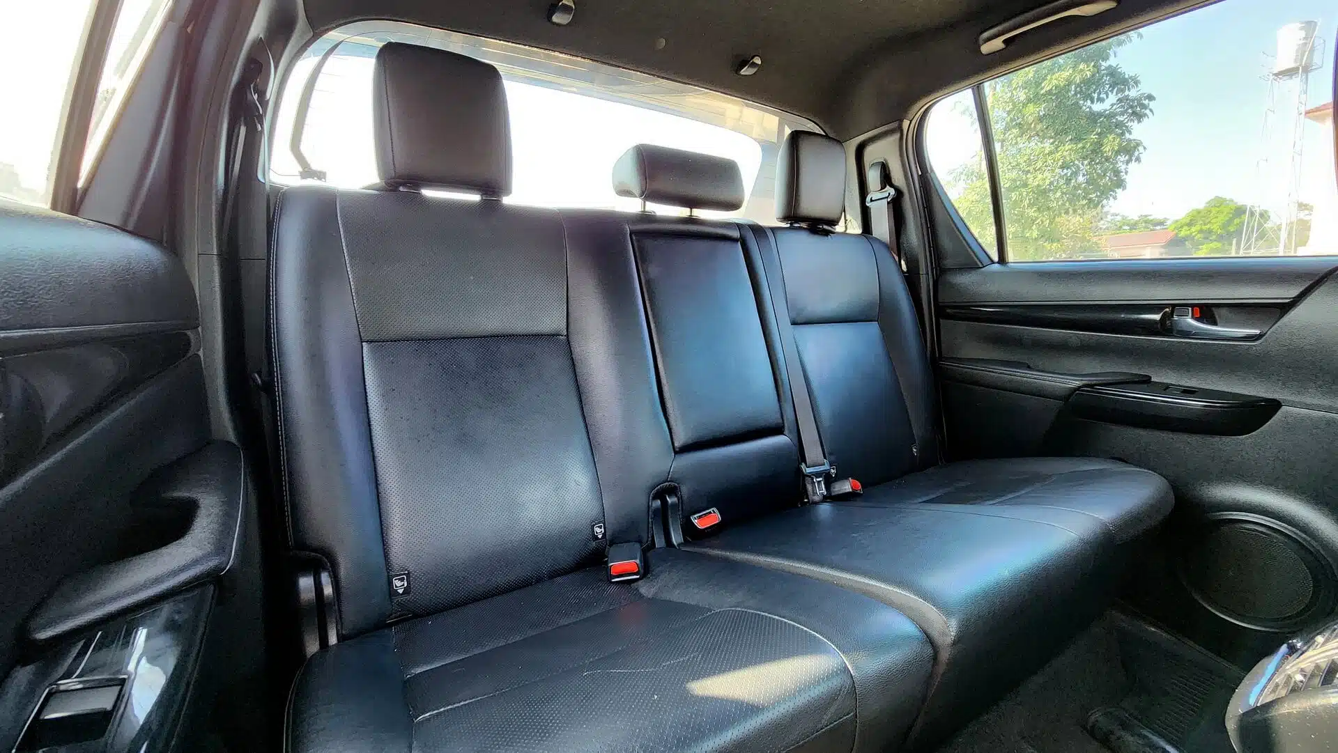 2020(MY20) Toyota Hilux Revo 2.4 Rocco Prerunner A/T - Expat Auto Co., Ltd.